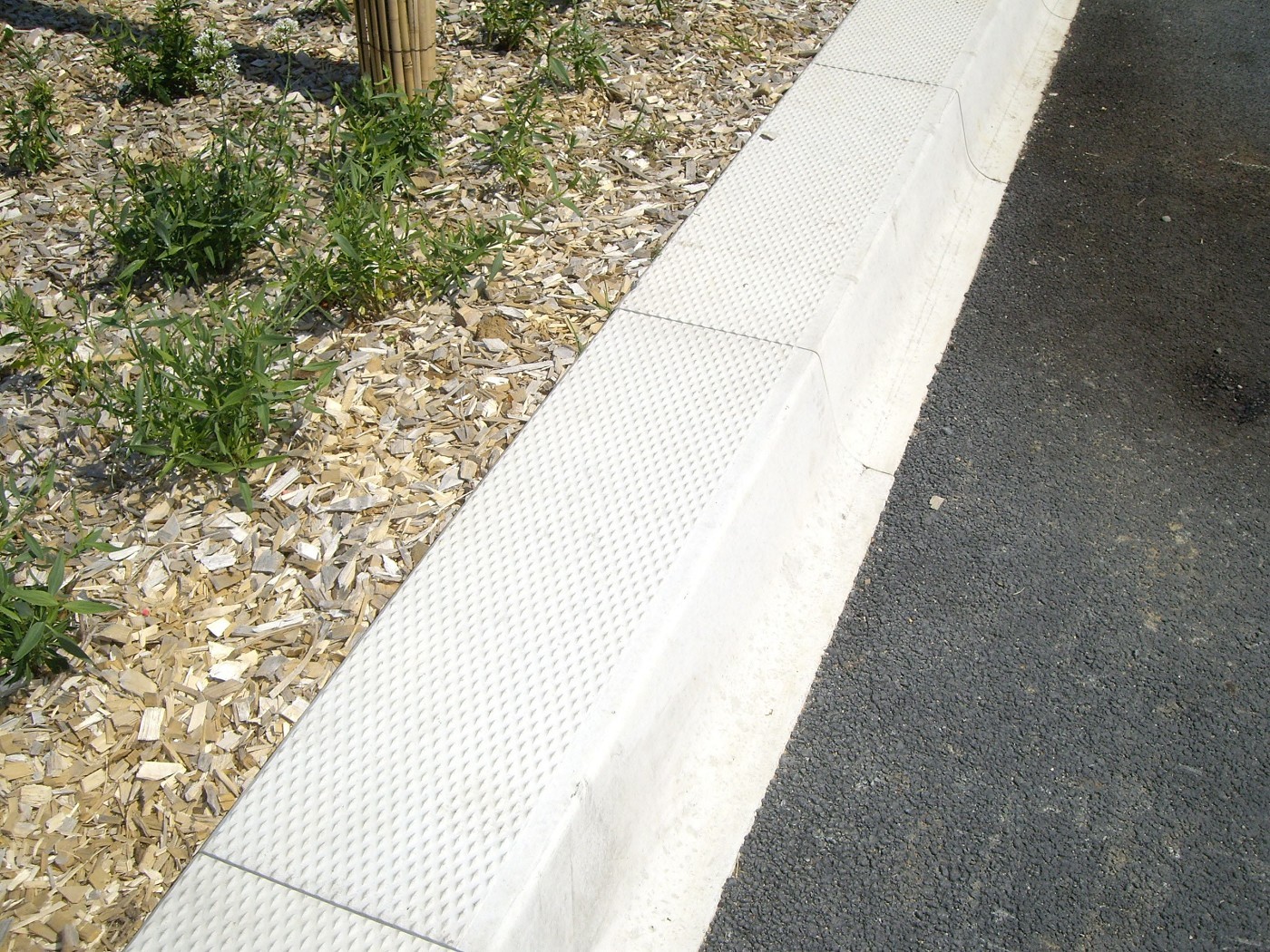 Bordure Quai de Bus STRA’BUS® - Stradal